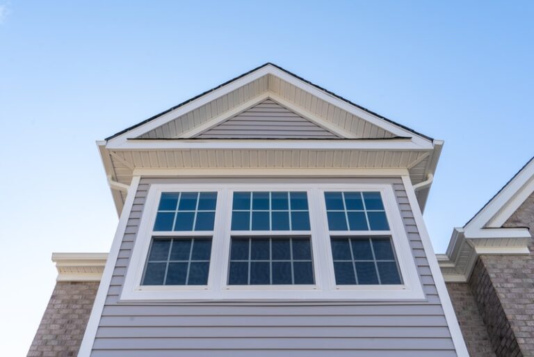 How to Pick Out Windows for a Colonial Style Home